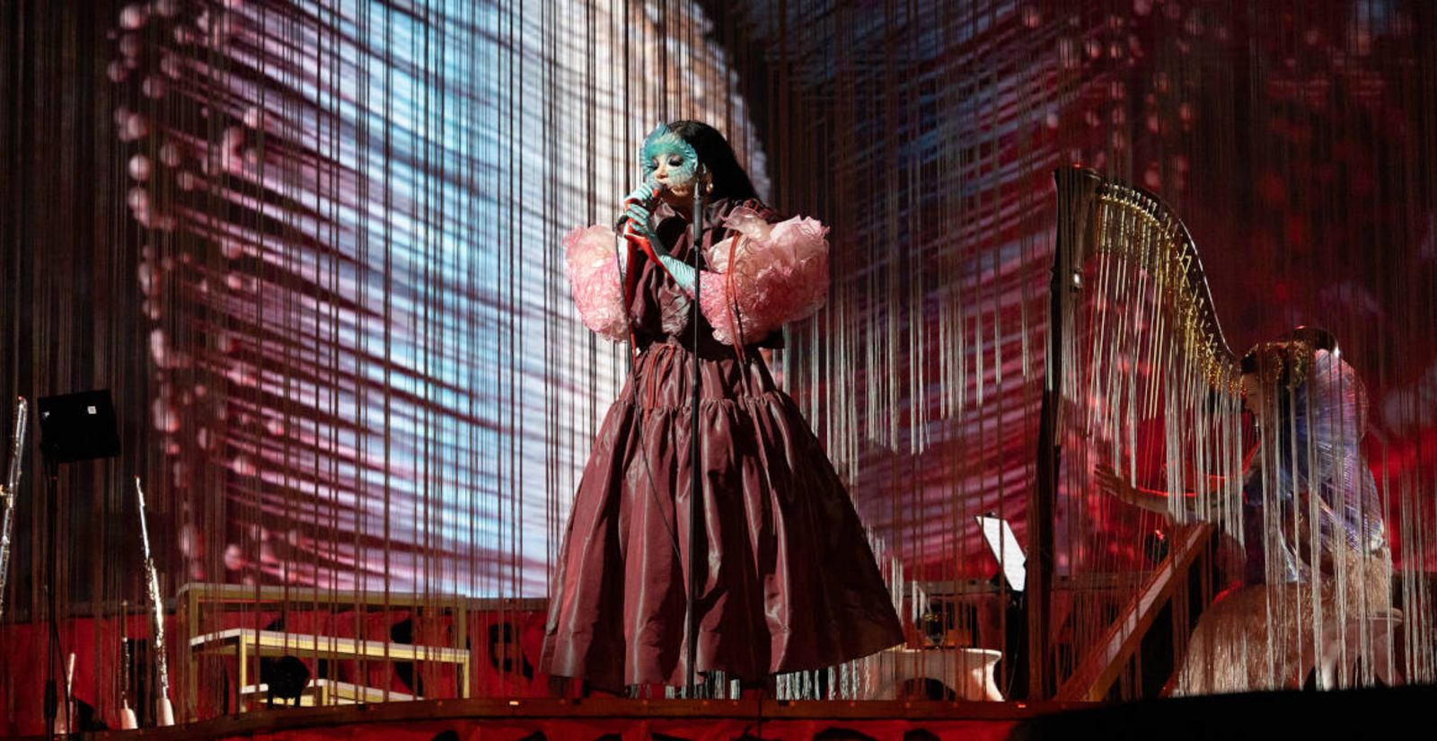 Björk zeigt ihre "Cornucopia"-Tour im Kino