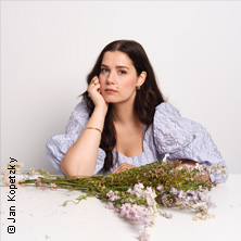 Tara-Louise Wittwer Tickets 2024 - Karten jetzt bei oeticket.com bestellen